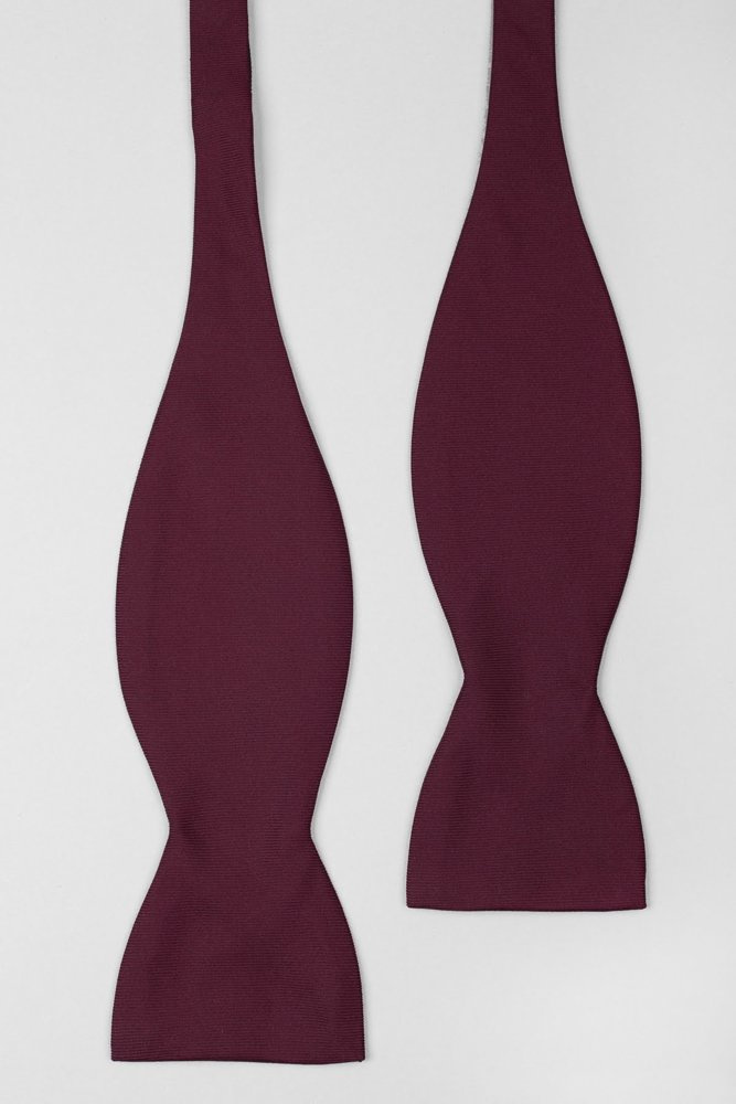 Burgundy Silk Bow Tie | Accessories \ Ties \ Bow Ties strefy rekomendacji \ Classics Basic ...